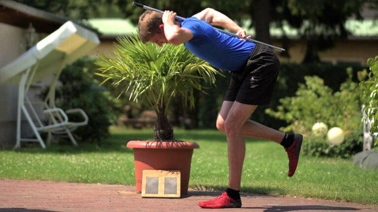 The 27 Best Knee Strengthening Exercises You Can Do At Home